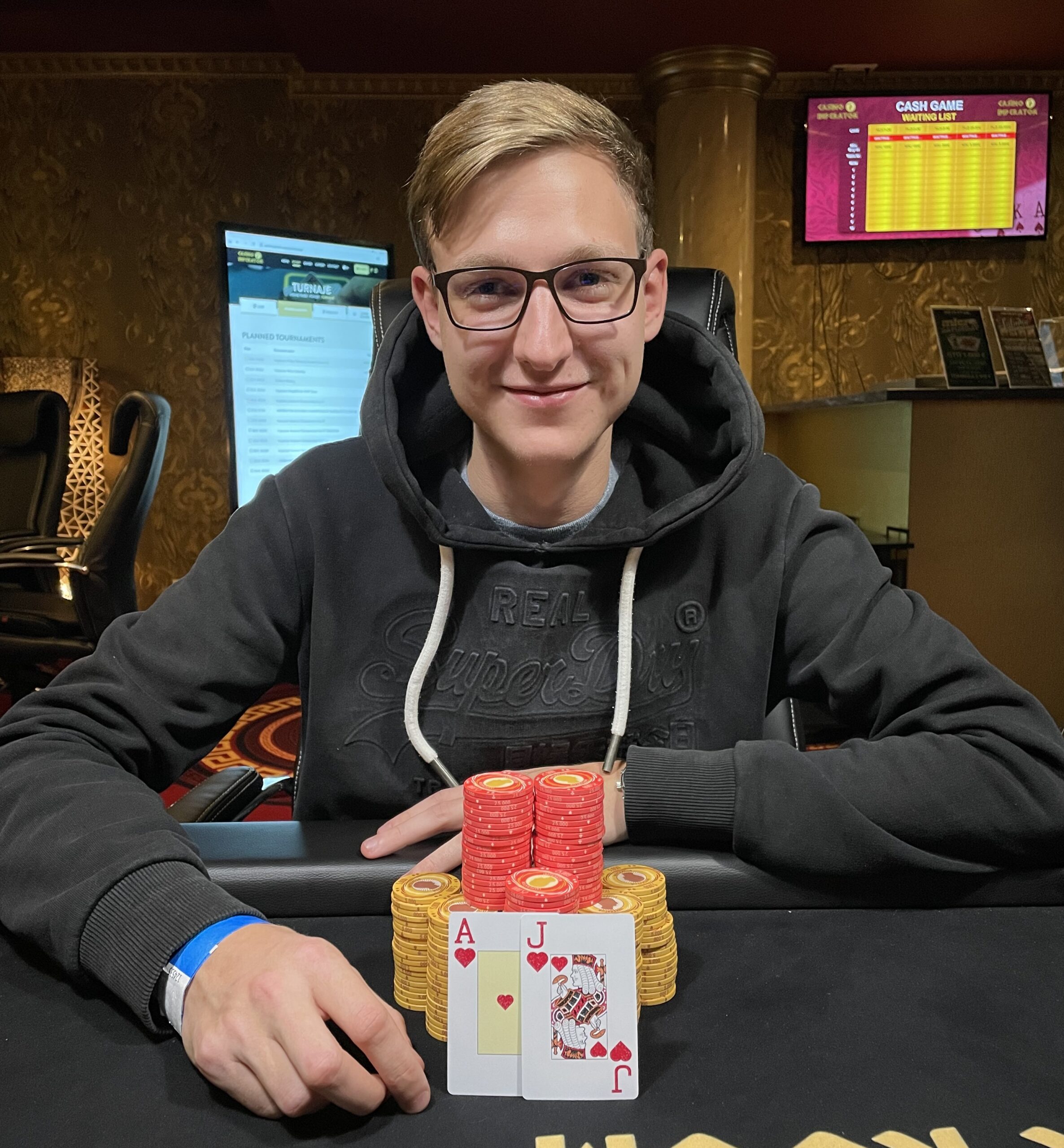 Live Poker | Casino Imperator: David Riha gewinnt das Oldschool Double ...
